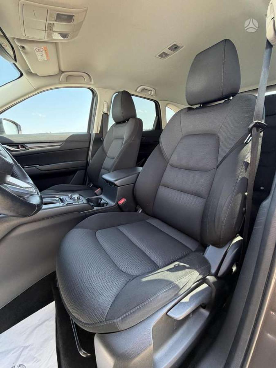 Grey Mazda CX-5 2017 in Taurage, with an engine capacity of 2.19 L and mileage of 167 thousand km for 11900 €, photo 30 on AUTOMOTO.COM.LV