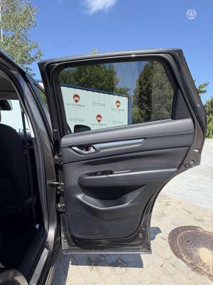 Grey Mazda CX-5 2017 in Taurage, with an engine capacity of 2.19 L and mileage of 167 thousand km for 11900 €, photo 34 on AUTOMOTO.COM.LV