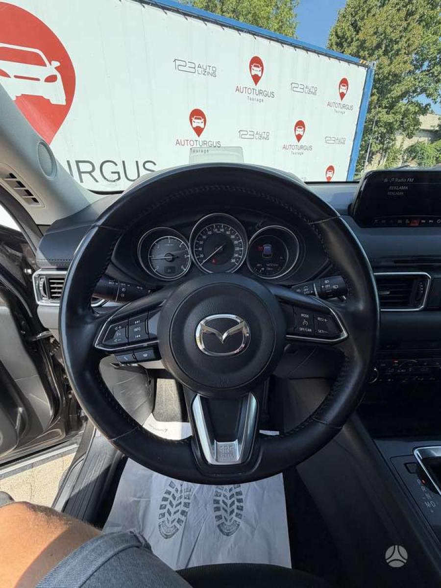 Grey Mazda CX-5 2017 in Taurage, with an engine capacity of 2.19 L and mileage of 167 thousand km for 11900 €, photo 42 on AUTOMOTO.COM.LV
