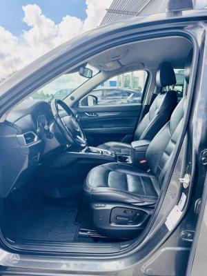 Grey Mazda CX-5 2017 in Kaunas, with an engine capacity of 2.19 L and mileage of 282 thousand km for 9000 €, photo 11 on AUTOMOTO.COM.LV