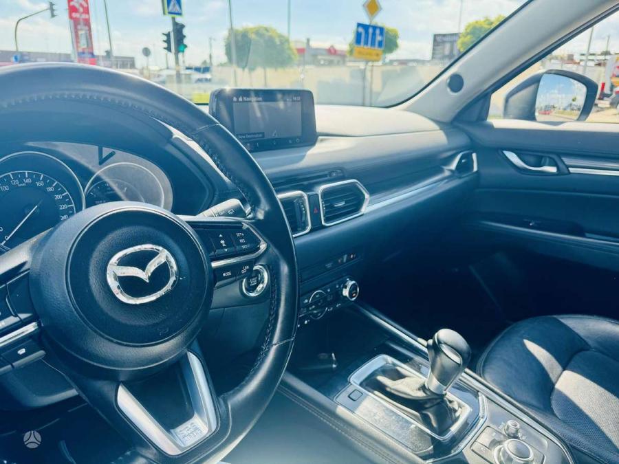 Grey Mazda CX-5 2017 in Kaunas, with an engine capacity of 2.19 L and mileage of 282 thousand km for 9000 €, photo 16 on AUTOMOTO.COM.LV
