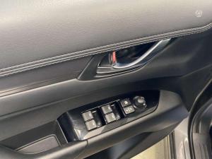 Grey Mazda CX-5 2017 in Radviliskis, with an engine capacity of 2.19 L and mileage of 202 thousand km for 12550 €, photo 13 on AUTOMOTO.COM.LV