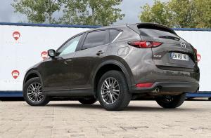 Pelēks Mazda CX-5 2017 Tauragė, ar dzinēja tilpumu 2.19 L un nobraukumu 167 tūkst. km par 11400 €, foto 33 vietnē AUTOMOTO.COM.LV