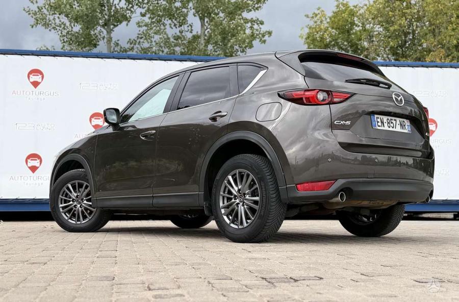 Pelēks Mazda CX-5 2017 Tauragė, ar dzinēja tilpumu 2.19 L un nobraukumu 167 tūkst. km par 11400 €, foto 33 vietnē AUTOMOTO.COM.LV