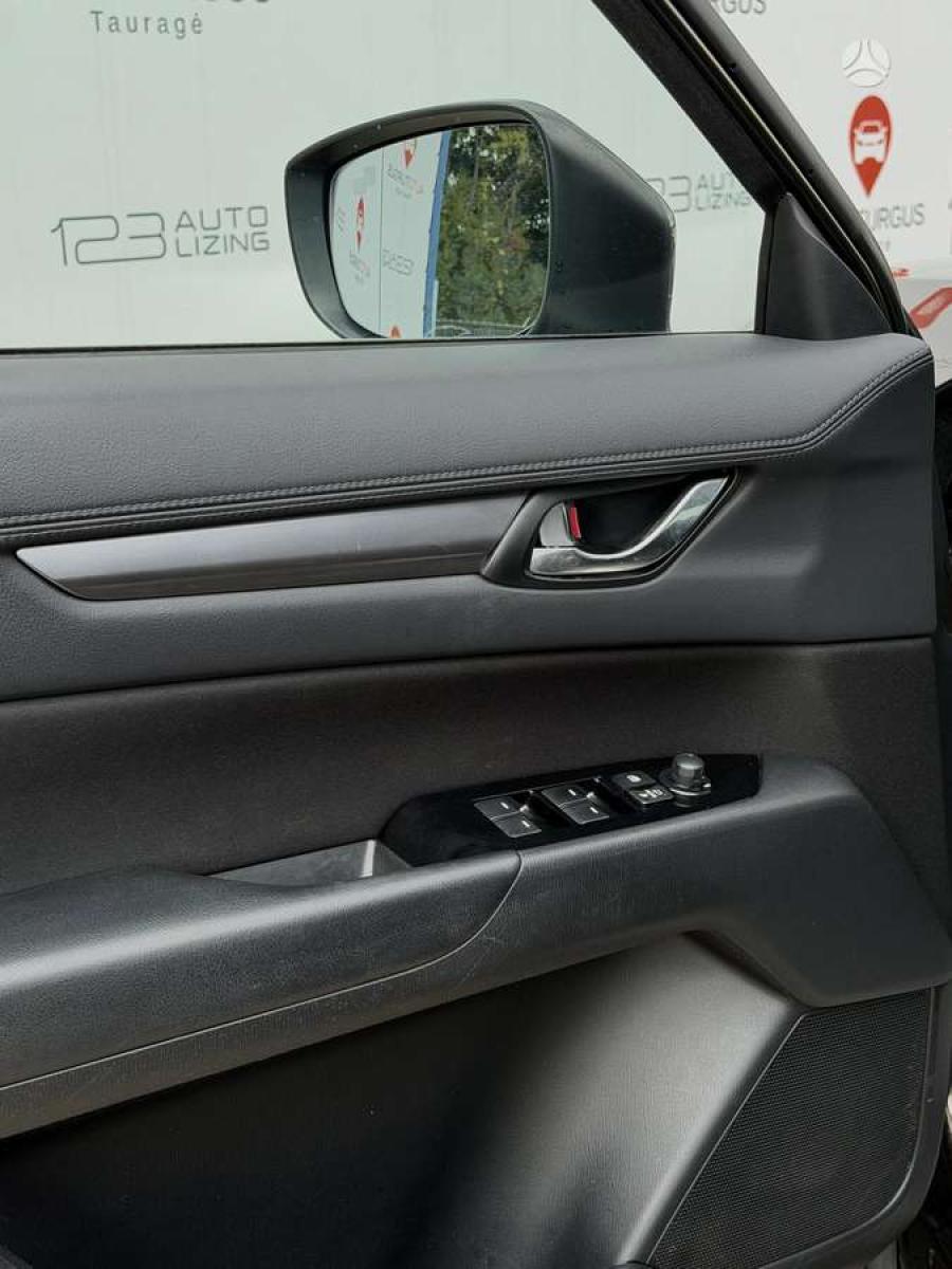 Pelēks Mazda CX-5 2017 Tauragė, ar dzinēja tilpumu 2.19 L un nobraukumu 167 tūkst. km par 11400 €, foto 37 vietnē AUTOMOTO.COM.LV