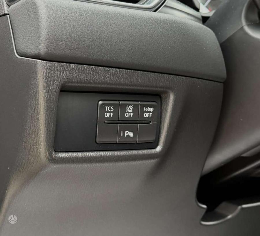Pelēks Mazda CX-5 2017 Tauragė, ar dzinēja tilpumu 2.19 L un nobraukumu 167 tūkst. km par 11400 €, foto 52 vietnē AUTOMOTO.COM.LV