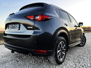 Pelēks Mazda CX-5 2018 Rīga, ar dzinēja tilpumu 2.20 L un nobraukumu 0 tūkst. km par 15590 €, foto 29 vietnē AUTOMOTO.COM.LV