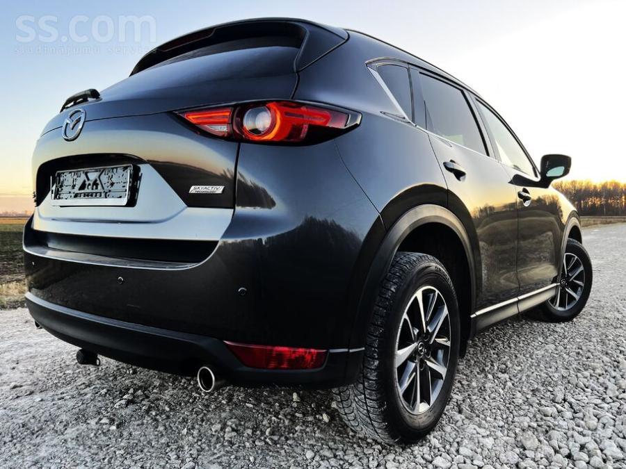 Pelēks Mazda CX-5 2018 Rīga, ar dzinēja tilpumu 2.20 L un nobraukumu 0 tūkst. km par 15590 €, foto 29 vietnē AUTOMOTO.COM.LV