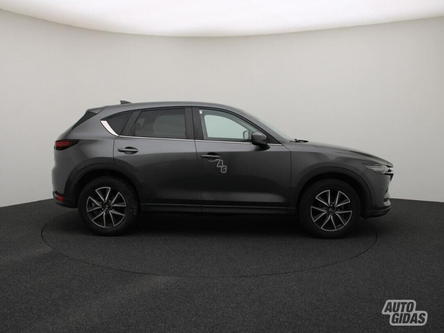 Pelēks Mazda CX-5 2018 Viļņa, ar dzinēja tilpumu 2.00 L un nobraukumu 201 tūkst. km par 14399 €, foto 9 vietnē AUTOMOTO.COM.LV