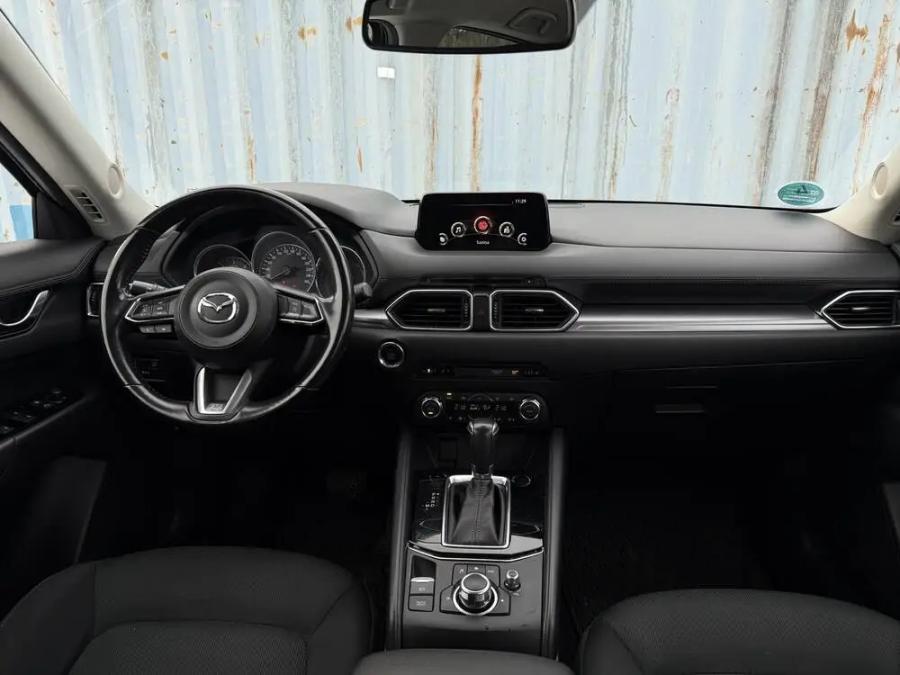 Grey Mazda CX-5 2018 in Riga, with an engine capacity of 2.20 L and mileage of 209 thousand km for 7000 €, photo 9 on AUTOMOTO.COM.LV