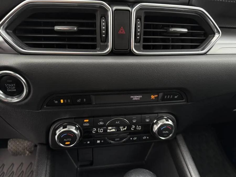 Grey Mazda CX-5 2018 in Riga, with an engine capacity of 2.20 L and mileage of 209 thousand km for 7000 €, photo 16 on AUTOMOTO.COM.LV
