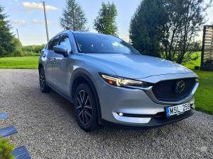 Grey Mazda CX-5 2018 in Birzai, with an engine capacity of 2.49 L and mileage of 146 thousand km for 15900 €, photo 6 on AUTOMOTO.COM.LV