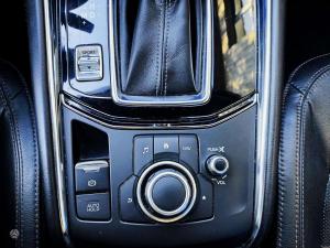Grey Mazda CX-5 2018 in Birzai, with an engine capacity of 2.49 L and mileage of 146 thousand km for 15900 €, photo 19 on AUTOMOTO.COM.LV