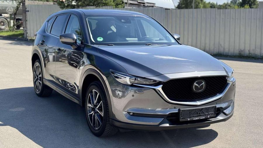 Grey Mazda CX-5 2018 in Telschi, with an engine capacity of 2.19 L and mileage of 153 thousand km for 14800 €, photo 4 on AUTOMOTO.COM.LV