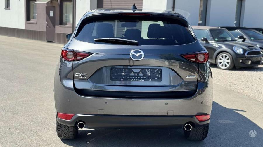 Grey Mazda CX-5 2018 in Telschi, with an engine capacity of 2.19 L and mileage of 153 thousand km for 14800 €, photo 10 on AUTOMOTO.COM.LV
