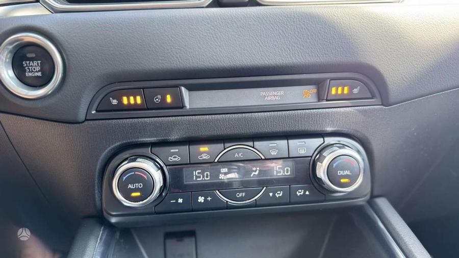Grey Mazda CX-5 2018 in Telschi, with an engine capacity of 2.19 L and mileage of 153 thousand km for 14800 €, photo 26 on AUTOMOTO.COM.LV