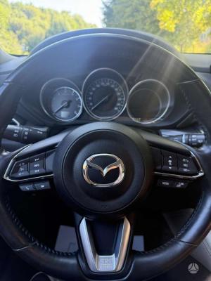 Pelēks Mazda CX-5 2018 Telšiai, ar dzinēja tilpumu 2.49 L un nobraukumu 105 tūkst. km par 18400 €, foto 14 vietnē AUTOMOTO.COM.LV