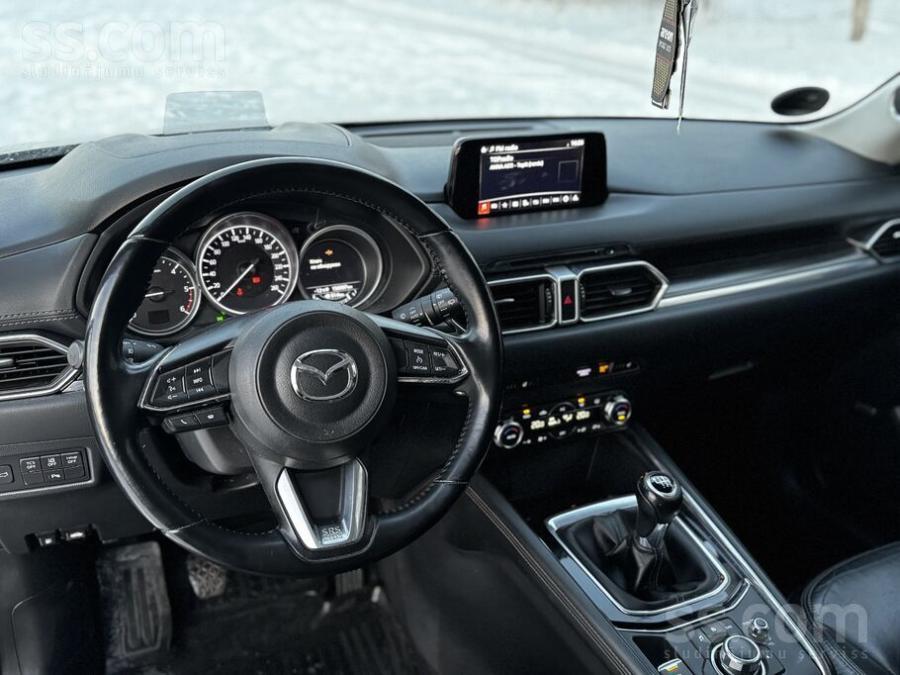 Pelēks Mazda CX-5 2018 Bauska, ar dzinēja tilpumu 2.20 L un nobraukumu 416 tūkst. km par 15200 €, foto 4 vietnē AUTOMOTO.COM.LV