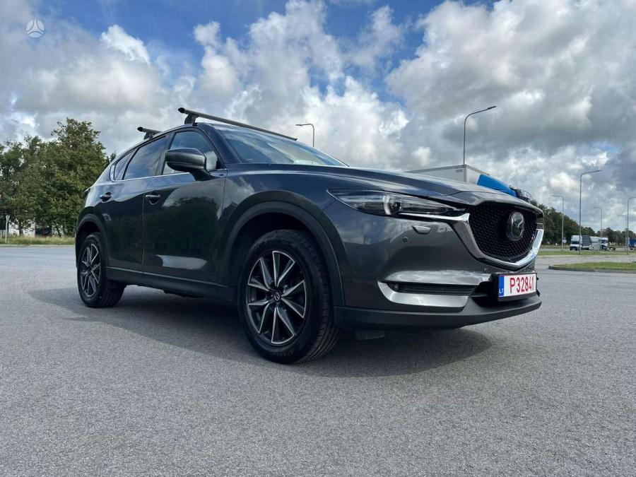 Grey Mazda CX-5 2018 in Klaipeda, with an engine capacity of 2.49 L and mileage of 106 thousand km for 19000 €, photo 1 on AUTOMOTO.COM.LV