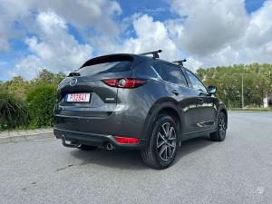 Grey Mazda CX-5 2018 in Klaipeda, with an engine capacity of 2.49 L and mileage of 106 thousand km for 19000 €, photo 6 on AUTOMOTO.COM.LV