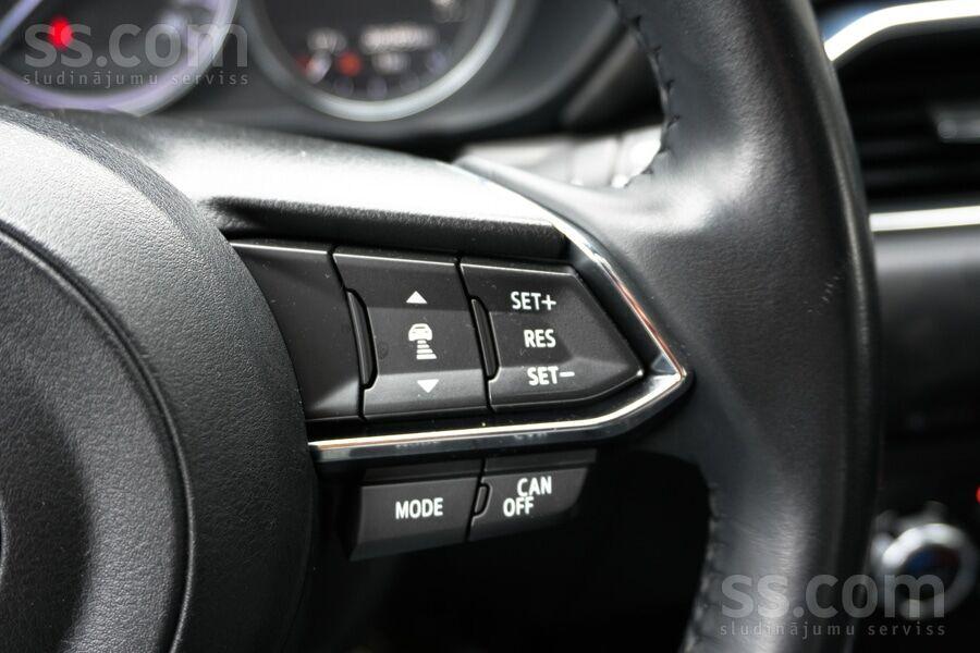Grey Mazda CX-5 2018 in Riga, with an engine capacity of 2.20 L and mileage of 203 thousand km for 14490 €, photo 32 on AUTOMOTO.COM.LV