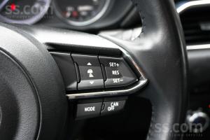Grey Mazda CX-5 2018 in Riga, with an engine capacity of 2.20 L and mileage of 203 thousand km for 14490 €, photo 33 on AUTOMOTO.COM.LV