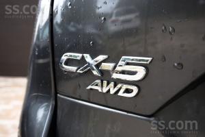 Grey Mazda CX-5 2018 in Riga, with an engine capacity of 2.20 L and mileage of 203 thousand km for 14490 €, photo 47 on AUTOMOTO.COM.LV