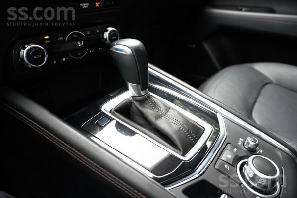 Pelēks Mazda CX-5 2018 Rīga, ar dzinēja tilpumu 2.20 L un nobraukumu 203 tūkst. km par 14490 €, foto 8 vietnē AUTOMOTO.COM.LV