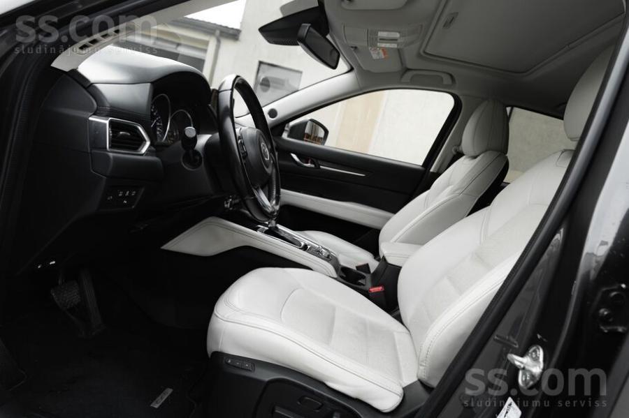 Pelēks Mazda CX-5 2018 Rīga, ar dzinēja tilpumu 2.20 L un nobraukumu 177 tūkst. km par 14990 €, foto 14 vietnē AUTOMOTO.COM.LV