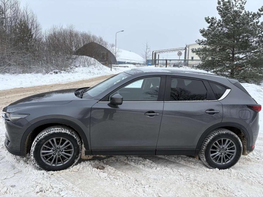 Pelēks Mazda CX-5 2019 Viļņa, ar dzinēja tilpumu 2.00 L un nobraukumu 73 tūkst. km par 20000 €, foto 5 vietnē AUTOMOTO.COM.LV