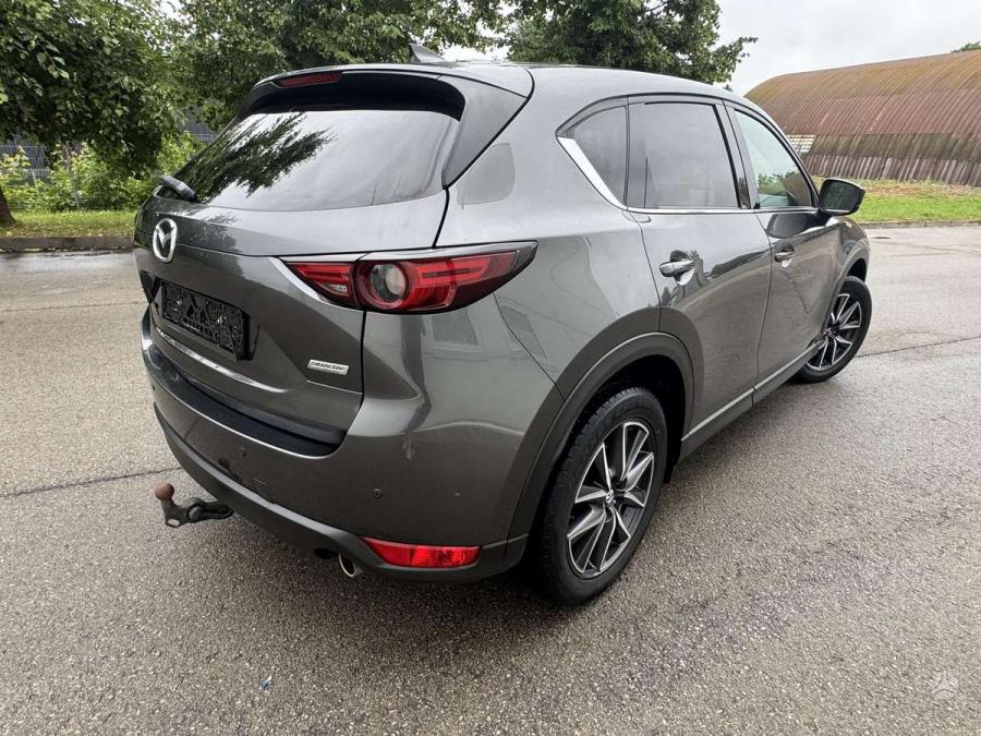 Pelēks Mazda CX-5 2019 Klaipėda, ar dzinēja tilpumu 2.00 L un nobraukumu 230 tūkst. km par 14900 €, foto 6 vietnē AUTOMOTO.COM.LV