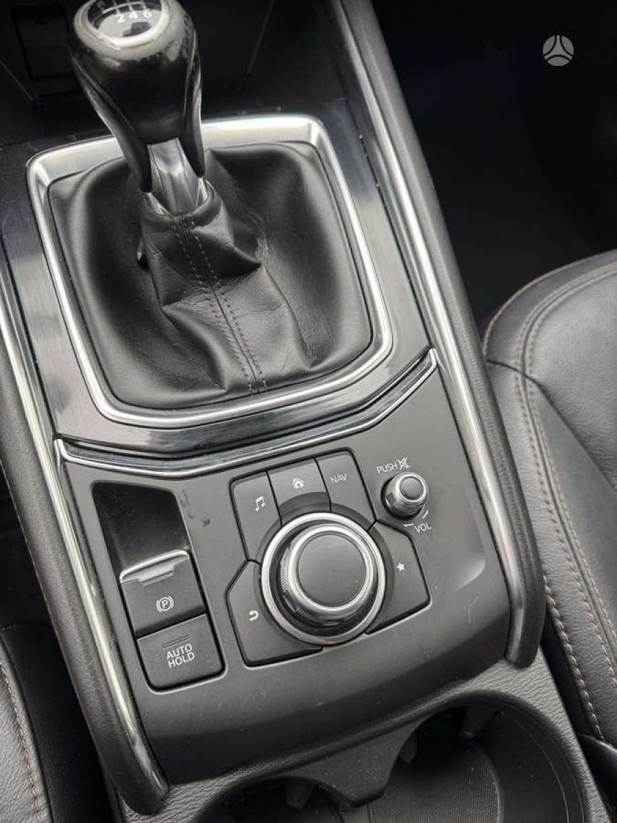 Pelēks Mazda CX-5 2019 Klaipėda, ar dzinēja tilpumu 2.00 L un nobraukumu 230 tūkst. km par 14900 €, foto 17 vietnē AUTOMOTO.COM.LV