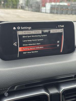 Pelēks Mazda CX-5 2019 Klaipėda, ar dzinēja tilpumu 2.00 L un nobraukumu 230 tūkst. km par 14900 €, foto 29 vietnē AUTOMOTO.COM.LV