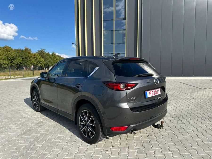 Серый Мазда СХ-5 2019 в Клайпеда, объемом двигателя 2.00 л и пробегом 230 тыс. км за 14500 €, фото 4 на AUTOMOTO.COM.LV