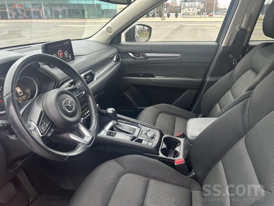 Grey Mazda CX-5 2020 in Riga, with an engine capacity of 2.00 L and mileage of 132 thousand km for 16500 €, photo 8 on AUTOMOTO.COM.LV