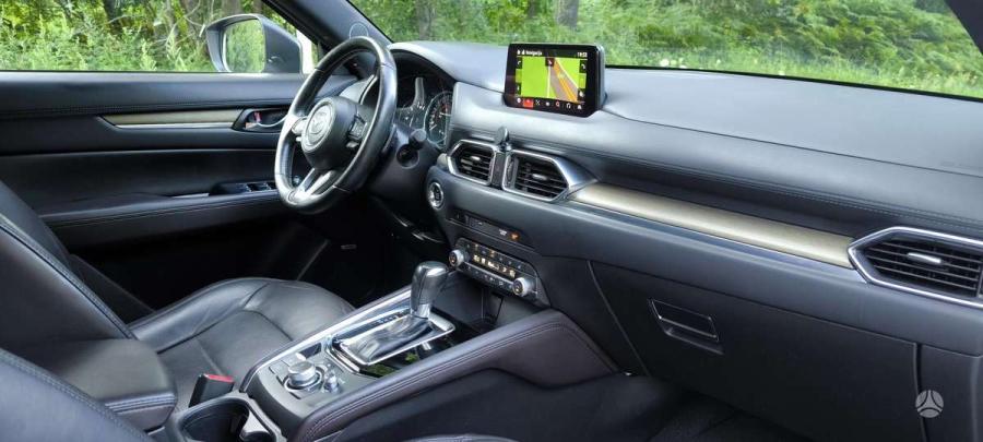 Pelēks Mazda CX-5 2020 Kauņa, ar dzinēja tilpumu 2.19 L un nobraukumu 226 tūkst. km par 11900 €, foto 30 vietnē AUTOMOTO.COM.LV