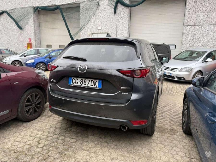 Pelēks Mazda CX-5 2021 Šauļi, ar dzinēja tilpumu 2.19 L un nobraukumu 214 tūkst. km par 14900 €, foto 3 vietnē AUTOMOTO.COM.LV