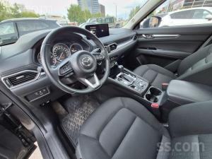 Grey Mazda CX-5 2021 in Riga, with an engine capacity of 2.00 L and mileage of 38 thousand km for 22000 €, photo 11 on AUTOMOTO.COM.LV