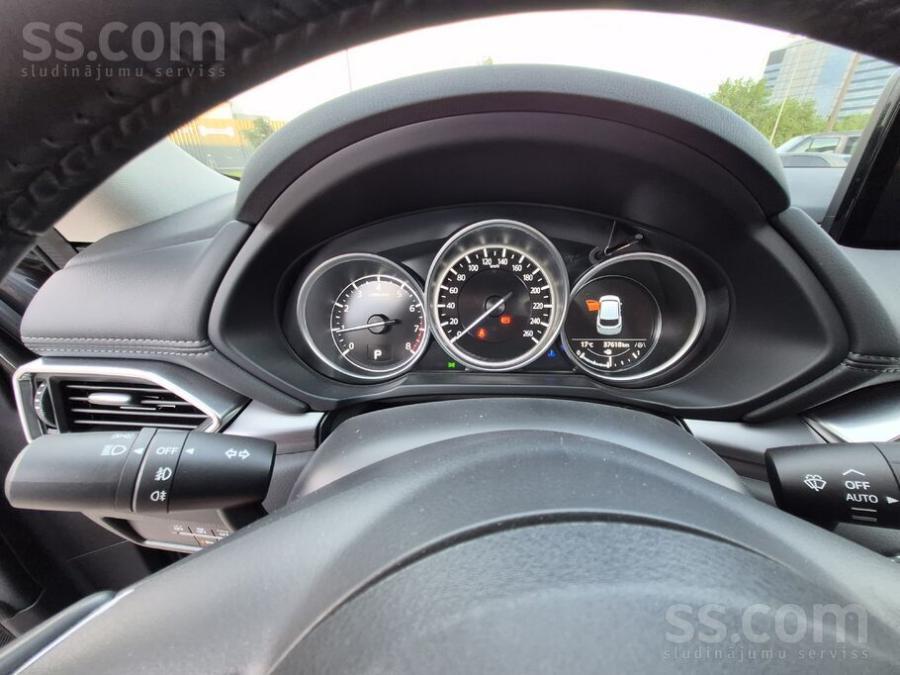 Grey Mazda CX-5 2021 in Riga, with an engine capacity of 2.00 L and mileage of 38 thousand km for 22000 €, photo 12 on AUTOMOTO.COM.LV
