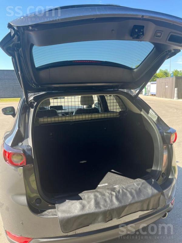 Pelēks Mazda CX-5 2021 Rīga, ar dzinēja tilpumu 2.00 L un nobraukumu 150 tūkst. km par 18000 €, foto 4 vietnē AUTOMOTO.COM.LV