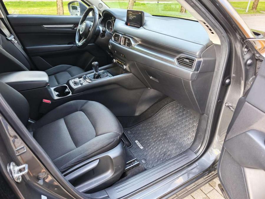 Pelēks Mazda CX-5 2021 Tauragė, ar dzinēja tilpumu 2.19 L un nobraukumu 240 tūkst. km par 10700 €, foto 11 vietnē AUTOMOTO.COM.LV