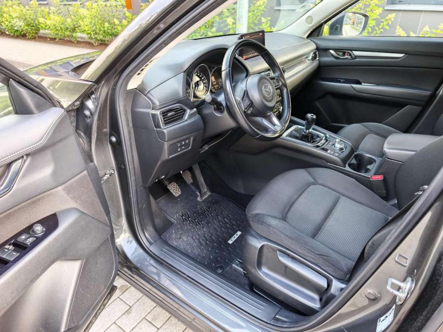 Pelēks Mazda CX-5 2021 Tauragė, ar dzinēja tilpumu 2.19 L un nobraukumu 240 tūkst. km par 10700 €, foto 17 vietnē AUTOMOTO.COM.LV