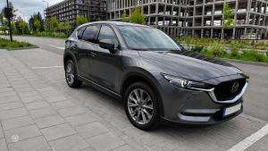 Pelēks Mazda CX-5 2021 Viļņa, ar dzinēja tilpumu 2.00 L un nobraukumu 93 tūkst. km par 23300 €, foto  vietnē AUTOMOTO.COM.LV