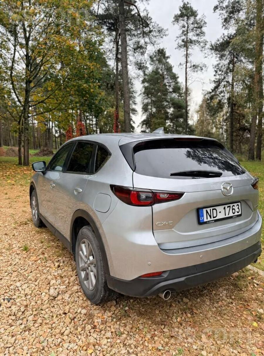 Pelēks Mazda CX-5 2022 Rīga, ar dzinēja tilpumu 2.00 L un nobraukumu 64 tūkst. km par 23000 €, foto 4 vietnē AUTOMOTO.COM.LV