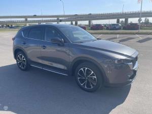 Grey Mazda CX-5 2023 in Klaipeda, with an engine capacity of 2.00 L and mileage of 32 thousand km for 26499 €, photo 3 on AUTOMOTO.COM.LV