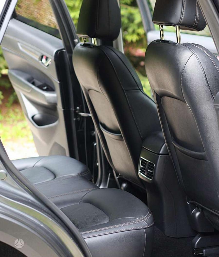 Pelēks Mazda CX-5 2023 Kretinga, ar dzinēja tilpumu 2.49 L un nobraukumu 93 tūkst. km par 22699 €, foto 36 vietnē AUTOMOTO.COM.LV