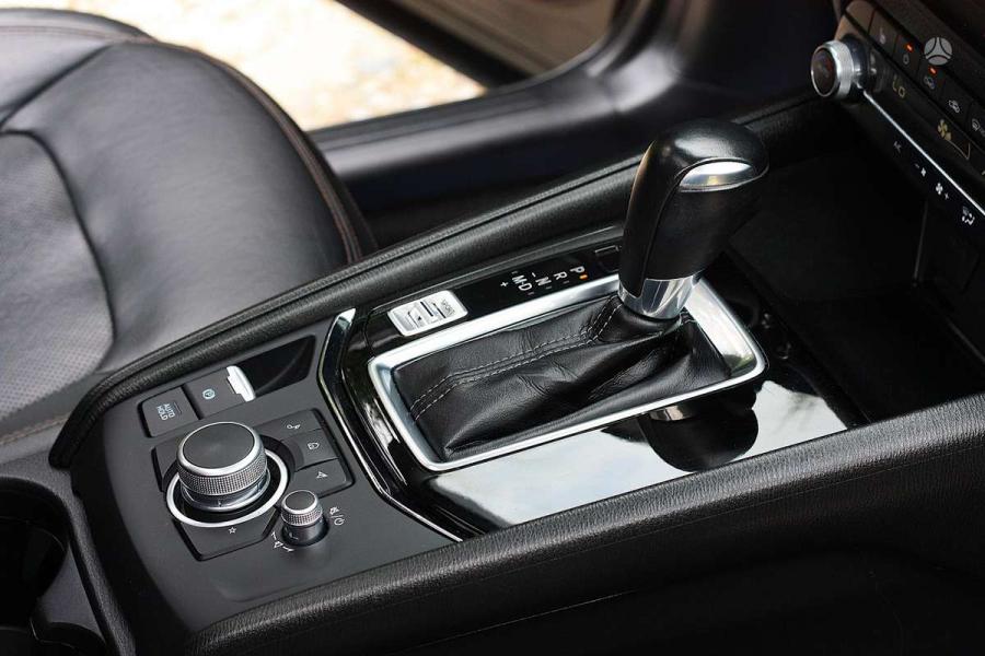 Pelēks Mazda CX-5 2023 Kretinga, ar dzinēja tilpumu 2.49 L un nobraukumu 93 tūkst. km par 22699 €, foto 38 vietnē AUTOMOTO.COM.LV