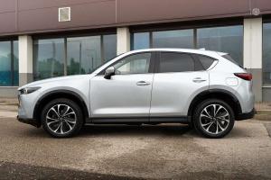 Pelēks Mazda CX-5 2023 Viļņa, ar dzinēja tilpumu 2.00 L un nobraukumu 103 tūkst. km par 26500 €, foto 3 vietnē AUTOMOTO.COM.LV