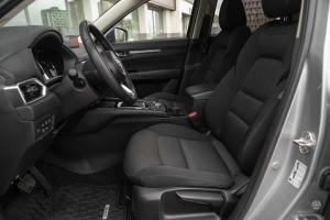Pelēks Mazda CX-5 2023 Viļņa, ar dzinēja tilpumu 2.00 L un nobraukumu 103 tūkst. km par 26500 €, foto 10 vietnē AUTOMOTO.COM.LV