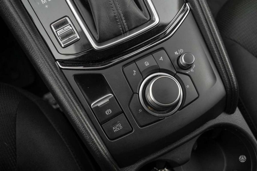 Pelēks Mazda CX-5 2023 Viļņa, ar dzinēja tilpumu 2.00 L un nobraukumu 103 tūkst. km par 26500 €, foto 28 vietnē AUTOMOTO.COM.LV
